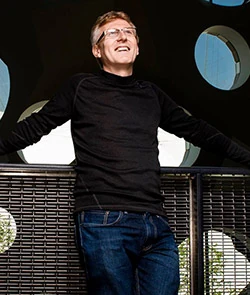 Robert Spinks | Age of Turing Wikia | Fandom