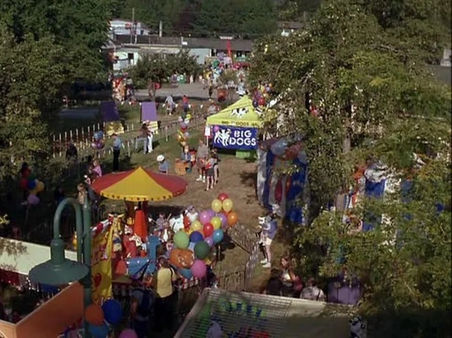 Fernfield Summer Fair | Air Bud Wiki | Fandom