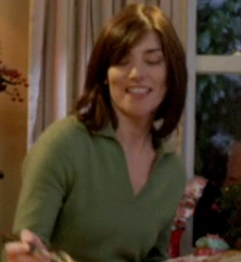 Mikey's mother | Air Bud Wiki | Fandom