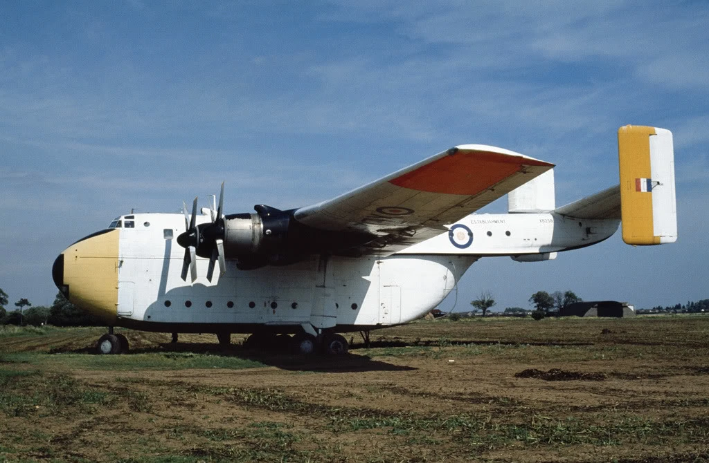 Blackburn Beverley | Aircraft Wiki | Fandom