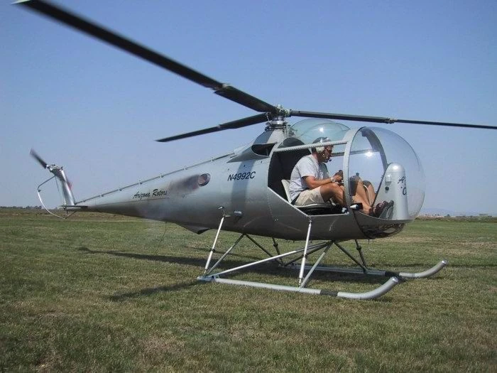 Brantly B-2 | Aircraft Wiki | Fandom