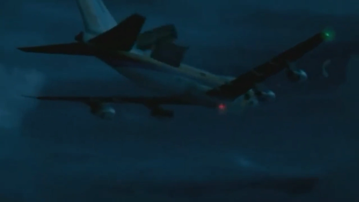 United Airlines Flight 811