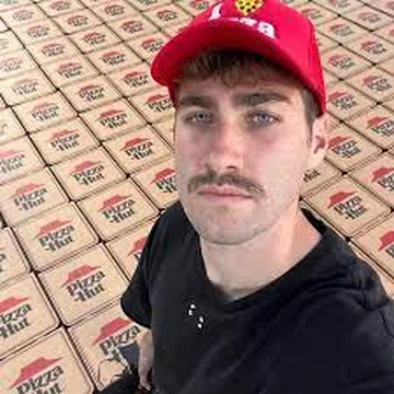 eric decker earnings