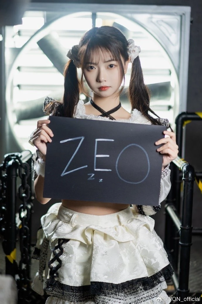 Zhong JieWen | AKB48 Wiki | Fandom