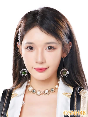 Feng SiJia | AKB48 Wiki | Fandom