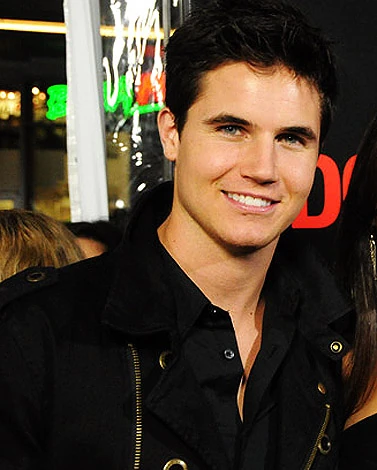 Chase Renaldi | Alchemy Wiki | Fandom