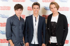 Saul Nanni/Gallery/Small Group | Alex & Co. Wiki | Fandom