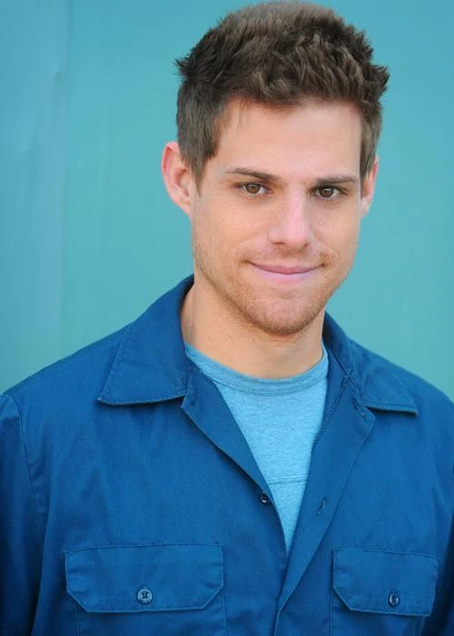 Nathan Frizzell | Alexa & Katie Wiki | Fandom