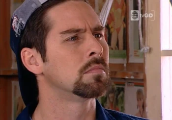 Tito Lara | Al fondo hay sitio Wiki | Fandom