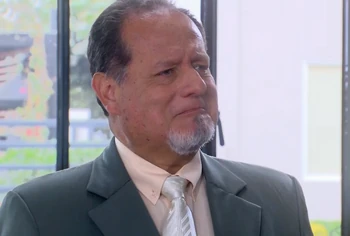 Ronald Cross | Al fondo hay sitio Wiki | Fandom