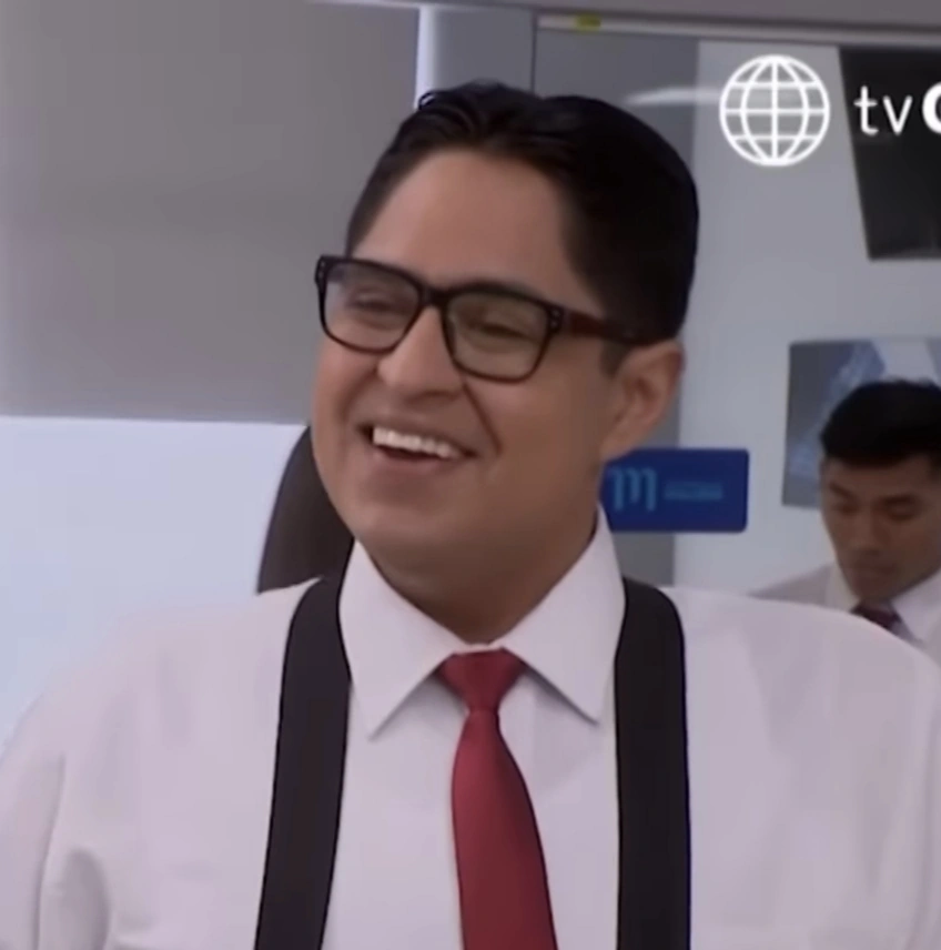 Hernán Villafuerte | Al fondo hay sitio Wiki | Fandom