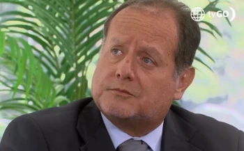 Ronald Cross | Al fondo hay sitio Wiki | Fandom