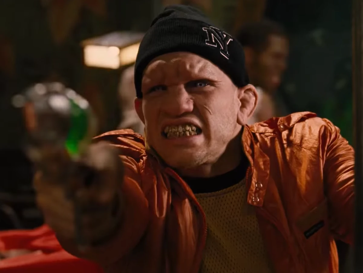 Unidentified crooked-teeth species (Men in Black III) | Alien Species ...