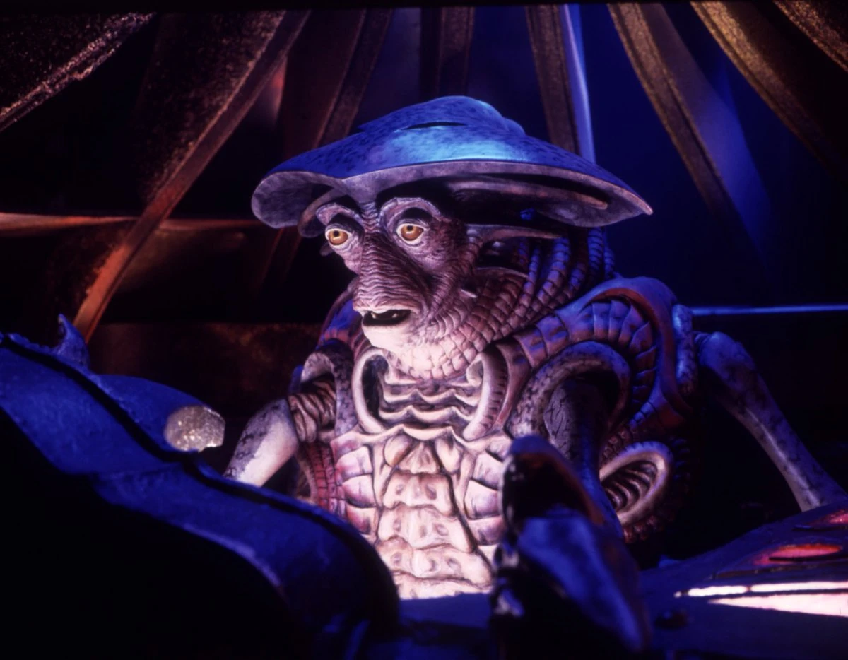 Pilot (Farscape) | Alien Species | Fandom
