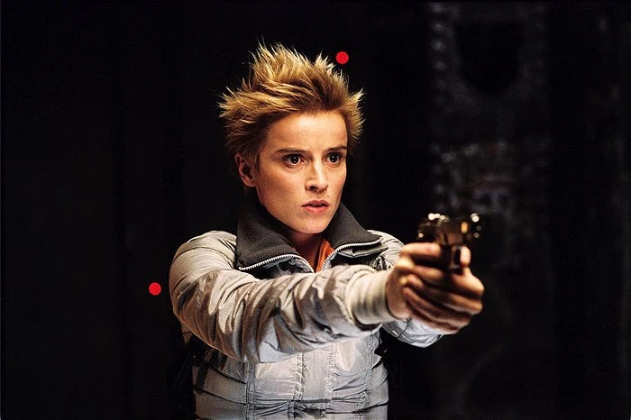 Adele Rousseau | Aliens-Predator-Aliens versus predator-wiki | Fandom