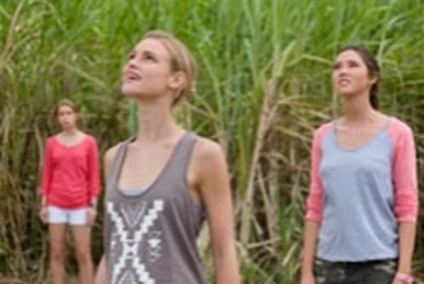 Kenji Fitzgerald In Alien Surf Girls