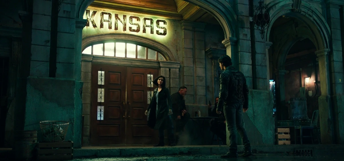 Kansas Bar | Alita: Battle Angel Wiki | Fandom