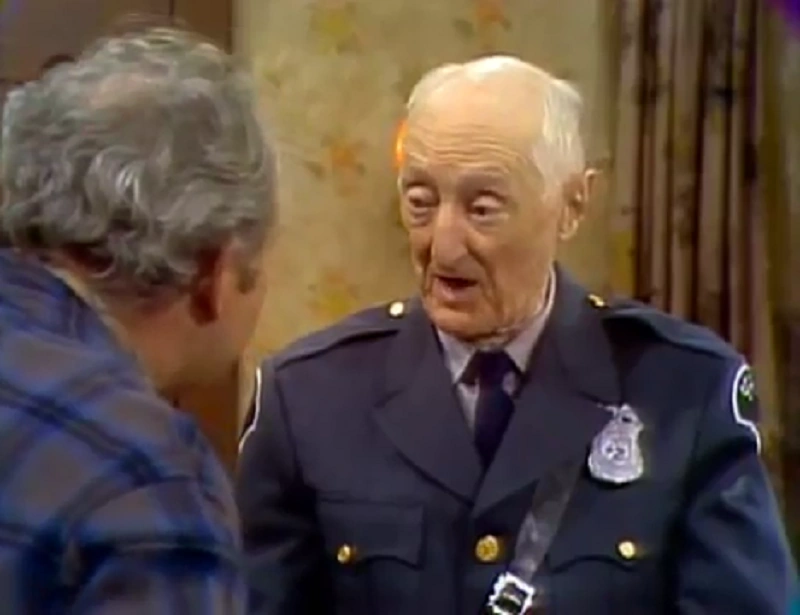 Archie Is Worried About His Job/More Images | All in the Family TV show ...