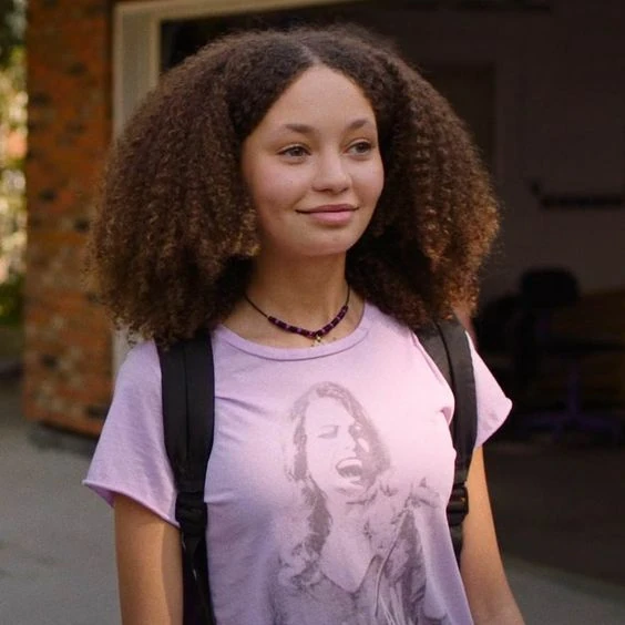 Sarah Miller | Fiction Characters Wiki | Fandom