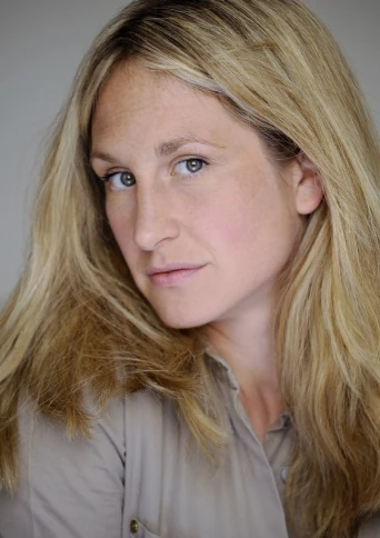 Laura Kramer | Alles was zählt Wiki | Fandom