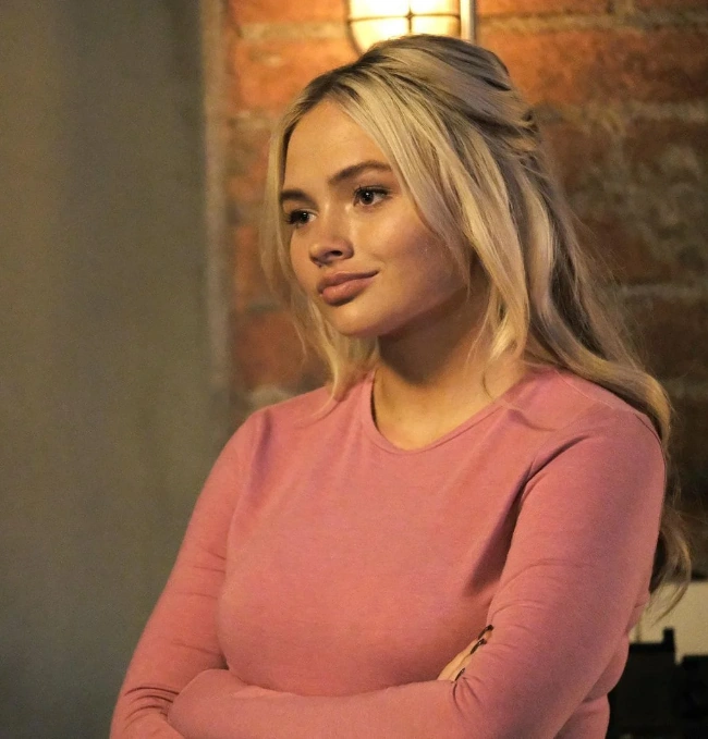 Waverly Brown | Ally Vegaz Wiki | Fandom