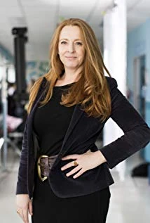 Imogen Banks | Almost Family Wiki | Fandom