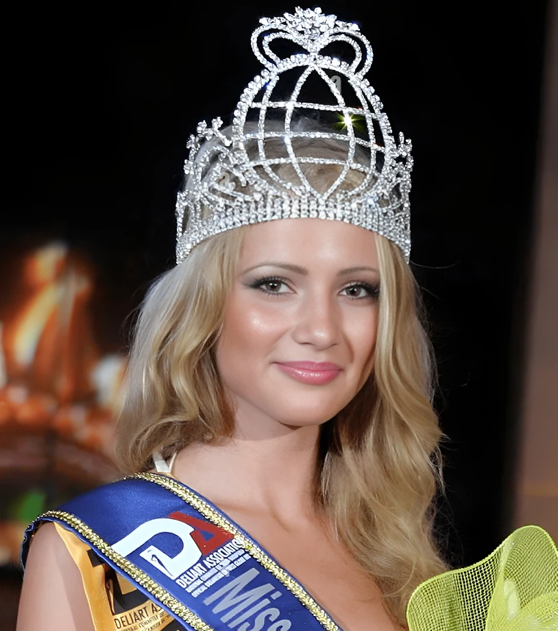 Miss Globe 2004 | Alphageant Wiki | Fandom