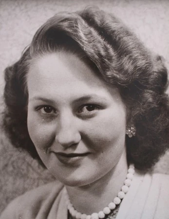 Janet McHenry (President Welles) | Alternative History | Fandom