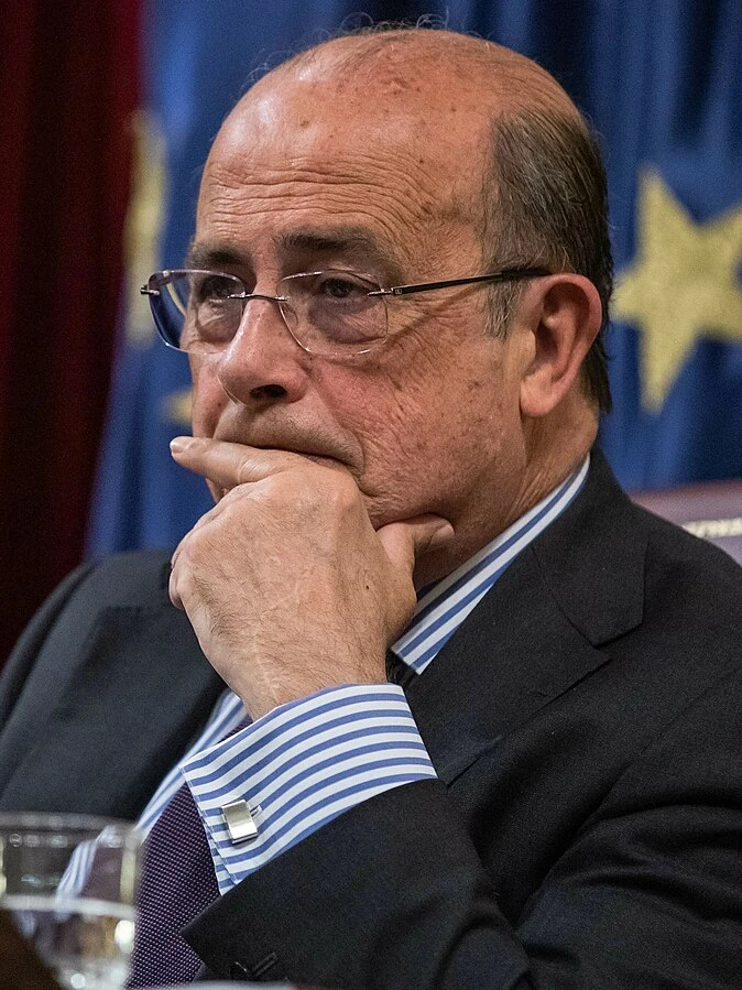 Ignacio Gil Lázaro (España Española) | Historia Alternativa | Fandom