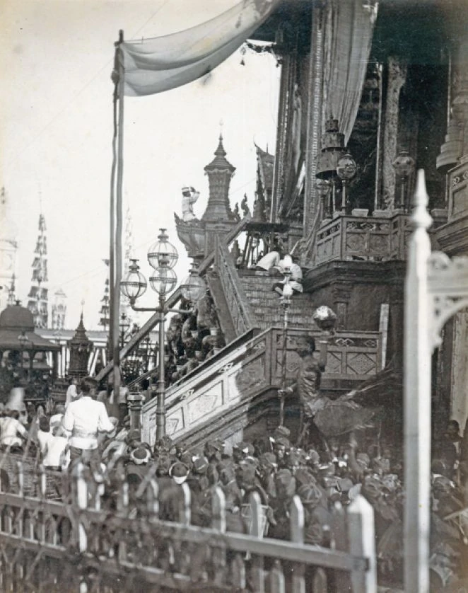 Death and succession of King Mongkut (Colonised Siam) | Alternative ...