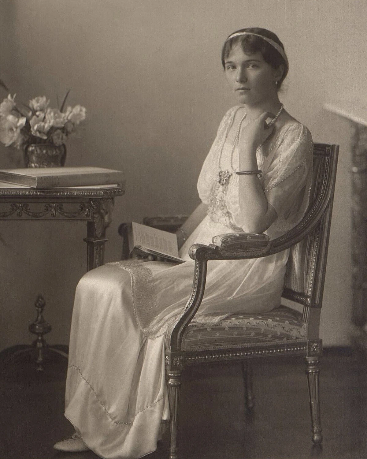 Olga Nikolaevna of Russia (The Romanovs' Revival) | Alternative History ...