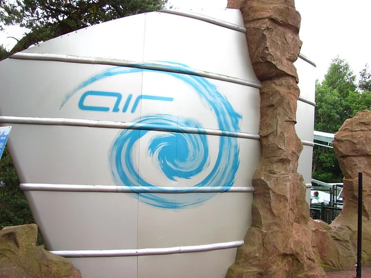 Air Alton Towers Logo Alton Towers Visitors Left Stuck In The Air On