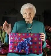 Elsie Thompson | The Amazing Everything Wiki | Fandom