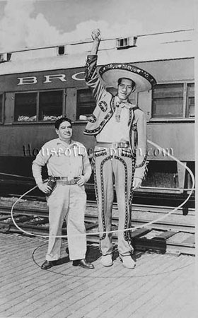 Felipe Manzo Reyes | The Amazing Everything Wiki | Fandom