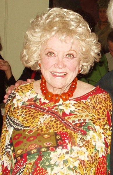 Phyllis Diller | The Amazing Everything Wiki | Fandom