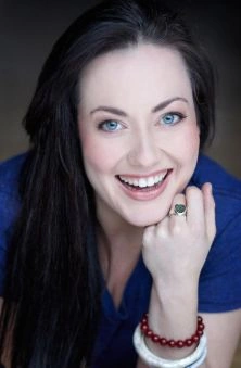 Holly G. Frankel | The Amazing Everything Wiki | Fandom