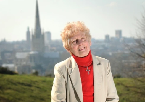 Jenny Lay | The Amazing Everything Wiki | Fandom