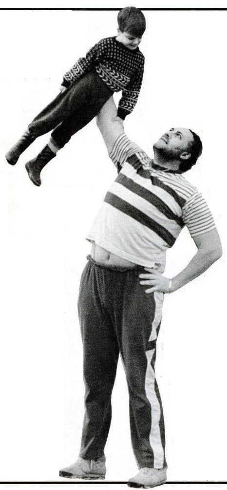 Garry Robbins | The Amazing Everything Wiki | Fandom