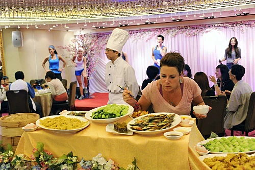 I Hate Chinese Food | The Amazing Race Wiki | Fandom