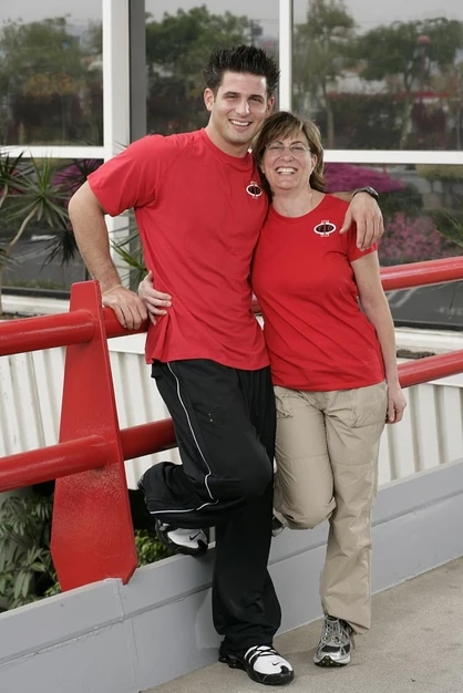 Toni & Dallas | The Amazing Race Wiki | Fandom