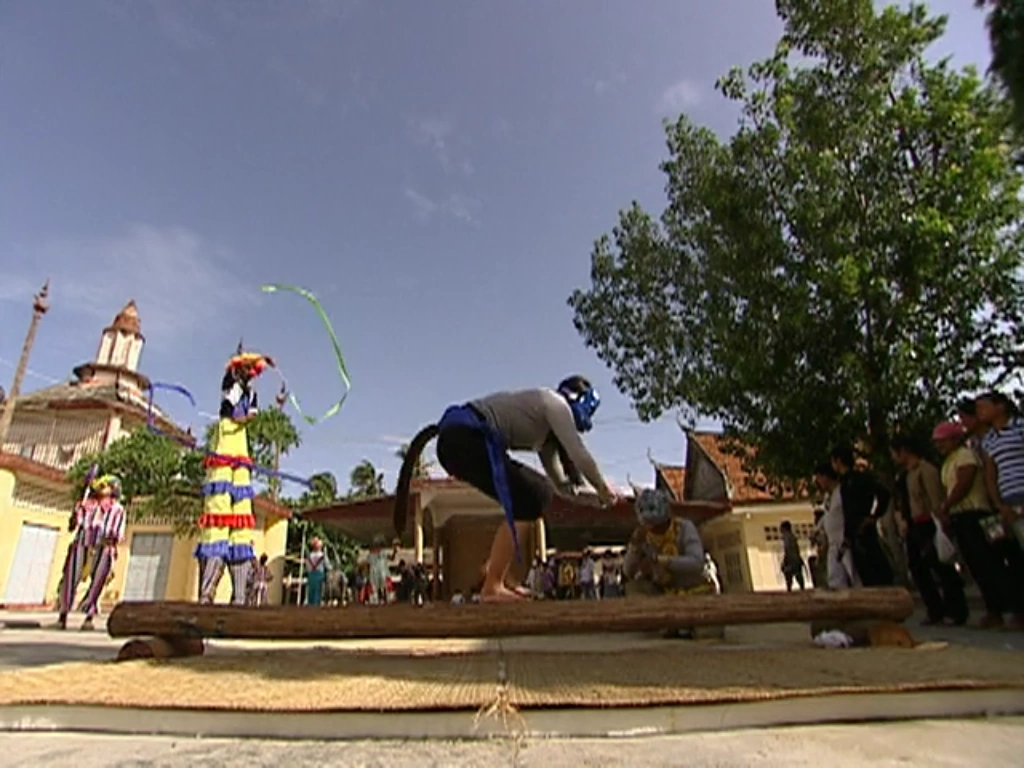 Sean Penn Cambodia Here We Come | The Amazing Race Wiki | Fandom