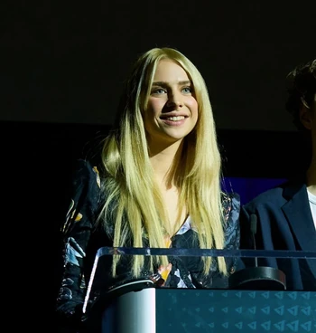 Cate Dunlap | The Boys Wiki | Fandom