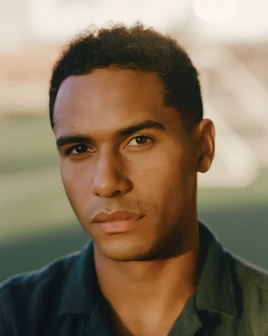 Elliot Knight | The Boys Wiki | Fandom