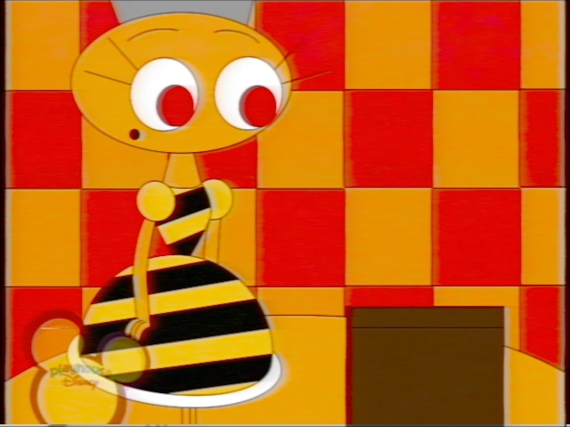Queen Bee's Hive:Mystery Box | Amber The Skyhandler Wiki | Fandom