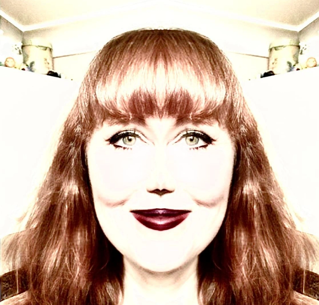 Bettina Russell | American divas Wiki | Fandom