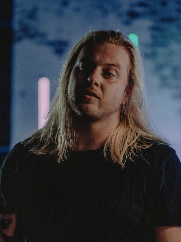 Shawn Adams | American Dream Machine Wiki | Fandom