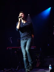 Kris Allen/Gallery/Concert | American Idol Wiki | Fandom