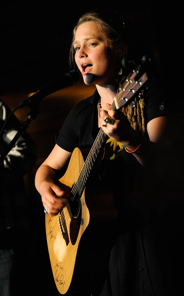 Crystal Bowersox/Personal | American Idol Wiki | Fandom