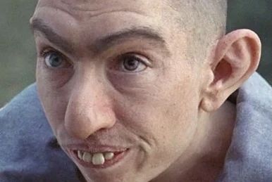 thomas mcdonell dark shadows