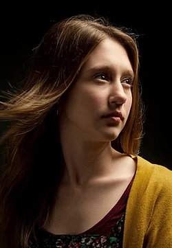 Violet Harmon | Wiki American Horror Story | Fandom